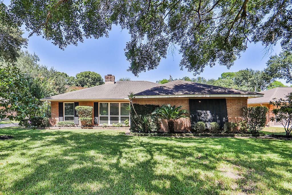 5606 Benning Dr, Houston, TX 77096 | Zillow