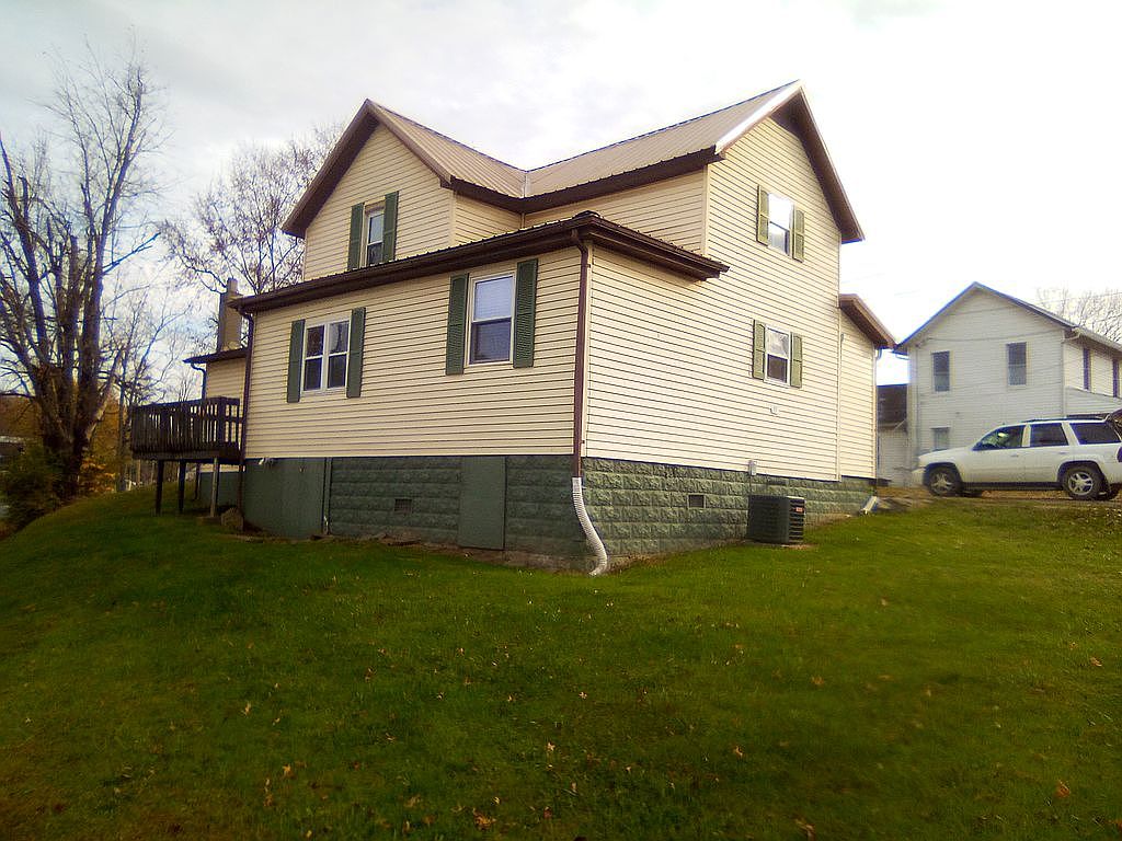 47 Cherry St, Elizabeth, WV 26143 | Zillow