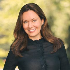 Sara McNeil - Real Estate Agent in New York | Out East