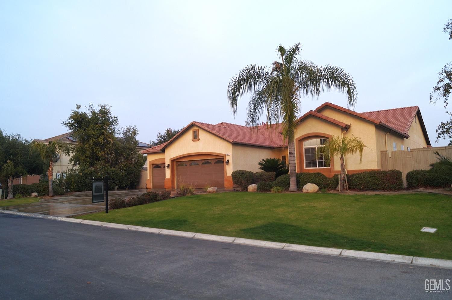 6607 Carracci Ln, Bakersfield, CA 93306 | Zillow