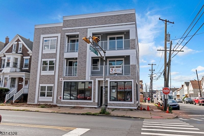 862 Elizabeth Ave #3, Elizabeth, NJ 07201 | Zillow