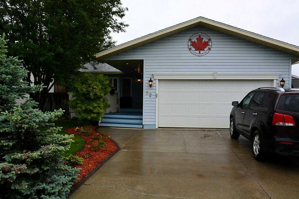 52 NW Atkinson Cres, Whitecourt, AB T7S 1C7 | MLS #A2144122 | Zillow