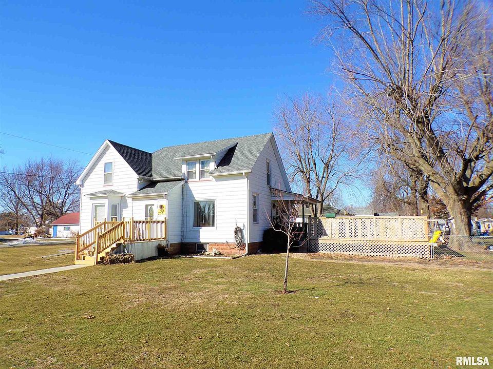 203 E Coal St, Wataga, IL 61488 | Zillow