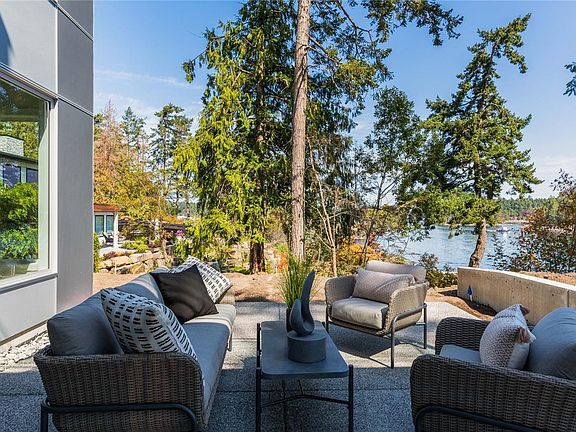 2475 Tryon Rd, North Saanich, BC V8L 5H8 | MLS #955763 | Zillow