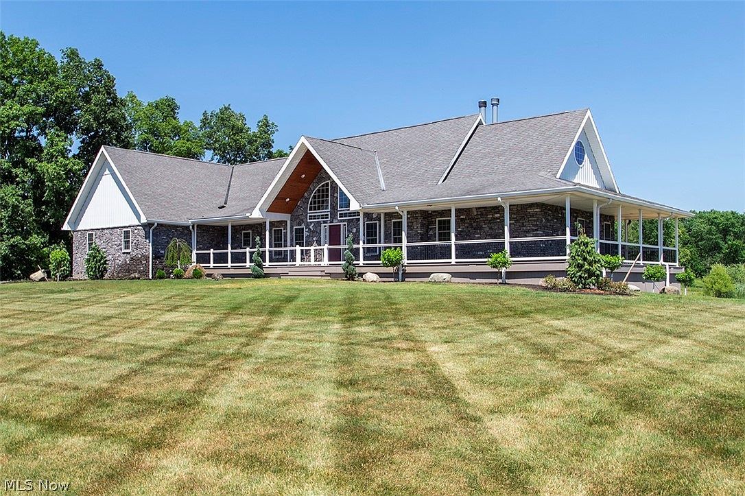 5166 Rolling Ridge Dr, Seville, OH 44273 | Zillow