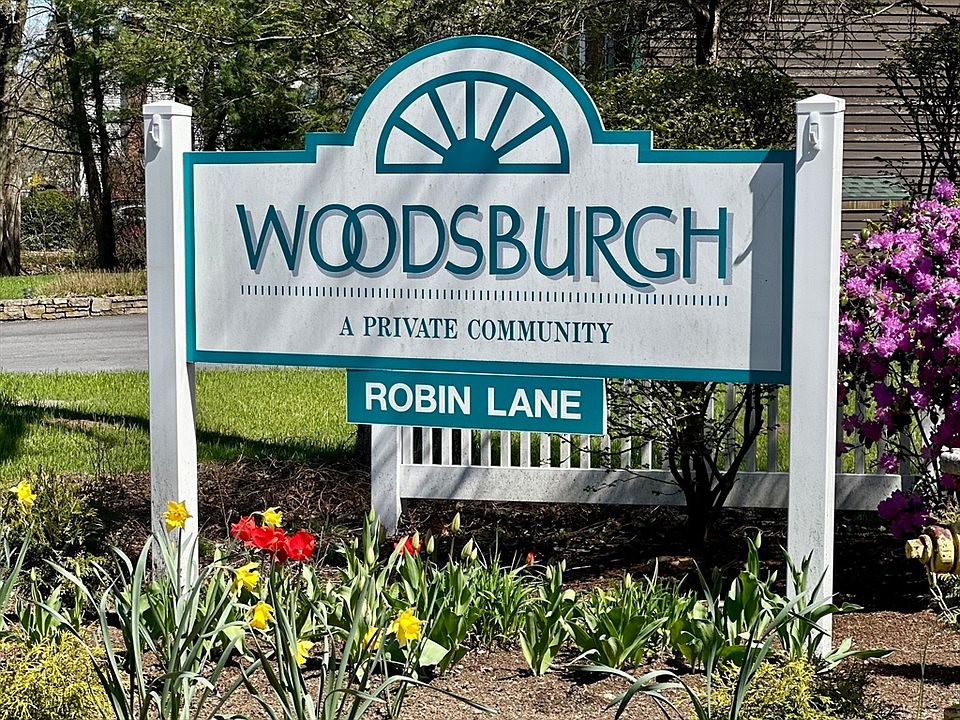 25 Robin Ln UNIT 25, Rockland, MA 02370 | Zillow