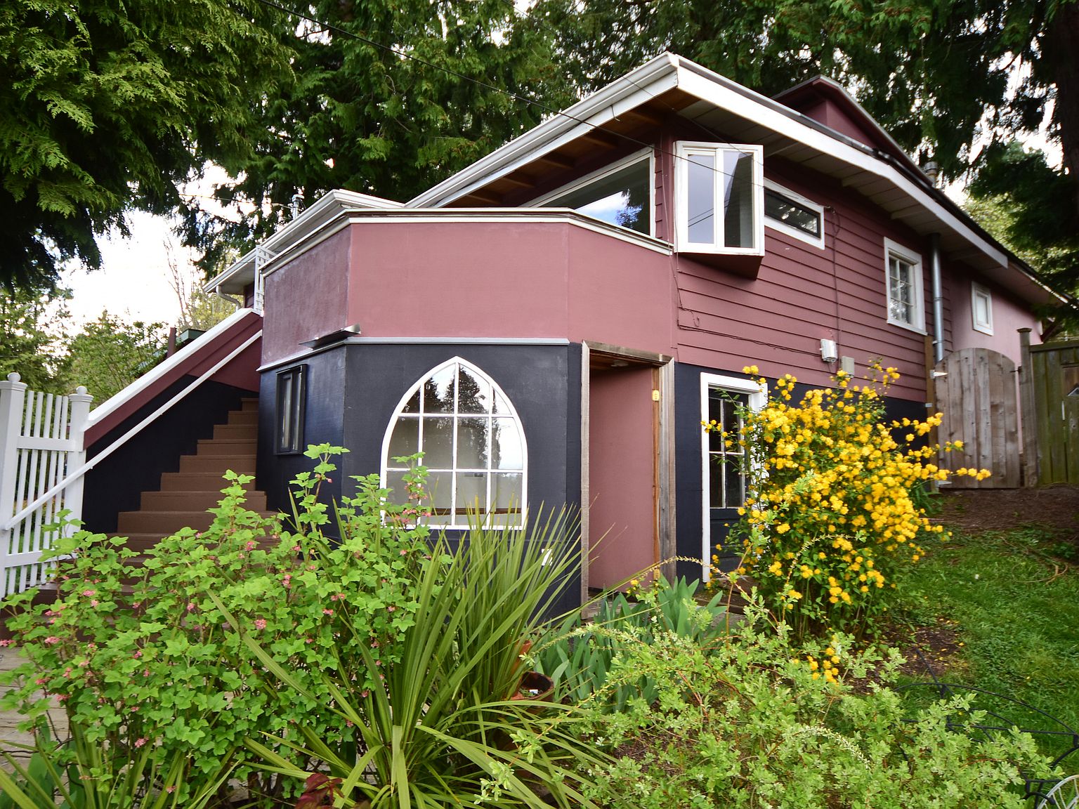 4319 SW Brace Point Dr, Seattle, WA 98136 | Zillow