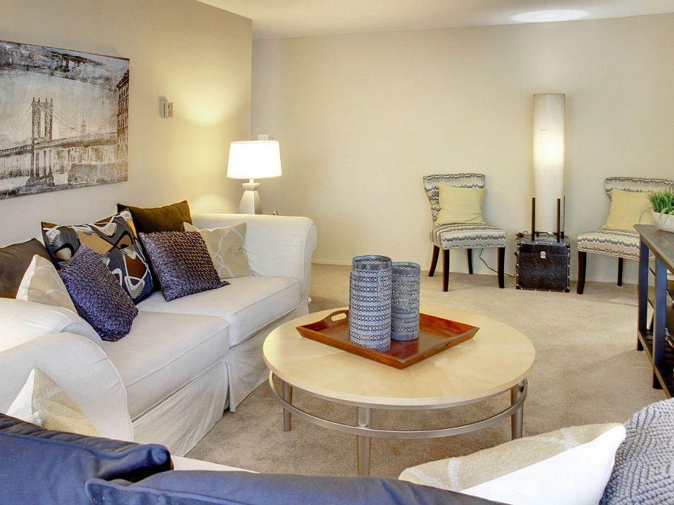 23951 Lakeshore Blvd #A0609, Euclid, OH 44123 | Zillow