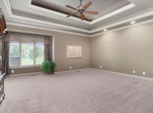 9205 Falcon Ridge Dr, Lenexa, KS 66220 | MLS #2243647 | Zillow