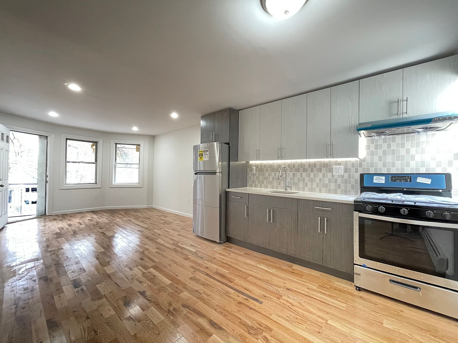 3329 Perry Ave FLOOR 1, Bronx, NY 10467 | Zillow