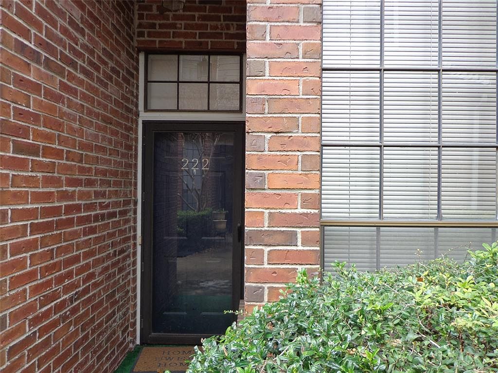 8888 Benning Dr APT 222, Houston, TX 77031 | Zillow