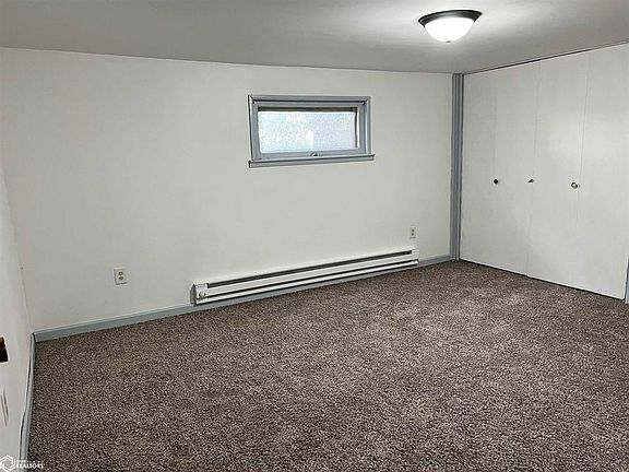 1935 Yarrow Ave, Aredale, IA 50605 | MLS #6310920 | Zillow