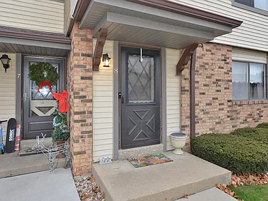 Green Ridge - 5728 Cambridge Cir Racine WI | Zillow