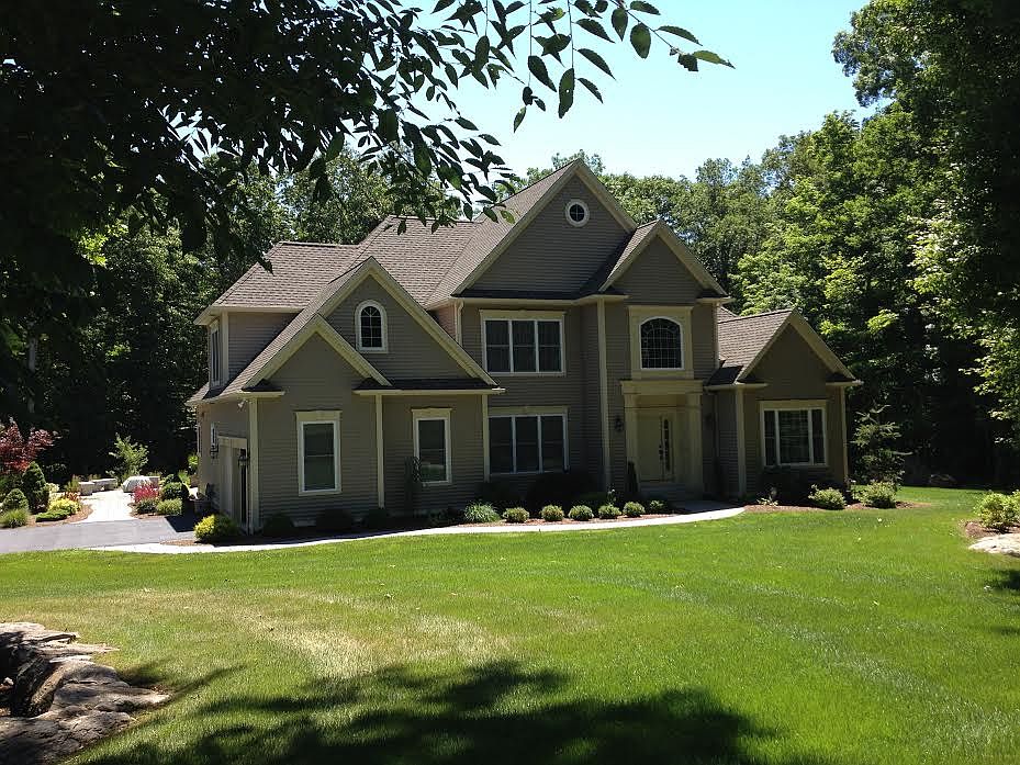 76 Beacon Hill Dr, Mansfield, CT 06268 | Zillow
