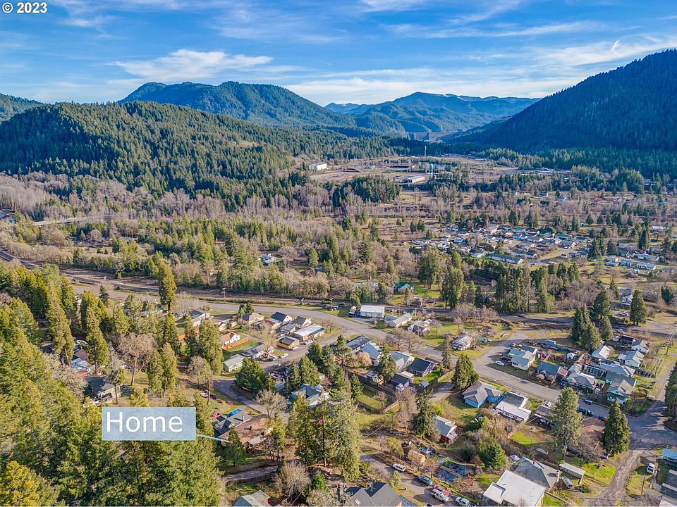 76483 Douglas St, Oakridge, OR 97463 | MLS #23679453 | Zillow