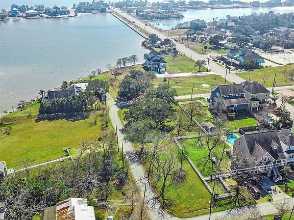 1301 1st St LOT 10, Seabrook, TX 77586 | Zillow