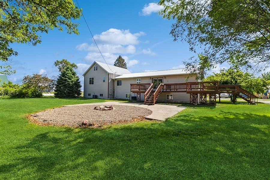 101 S Eldorado Ave, Macksburg, IA 50155 | Zillow