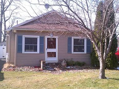 2457 Edgemere Dr, Rochester, NY 14612 | Zillow