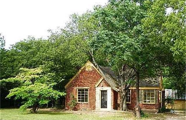 5707 Larimore Ln, Dallas, TX 75236 | Zillow