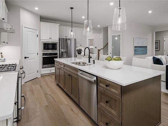 107 Shay St, Zelienople, PA 16063 | MLS #1737772 | Zillow