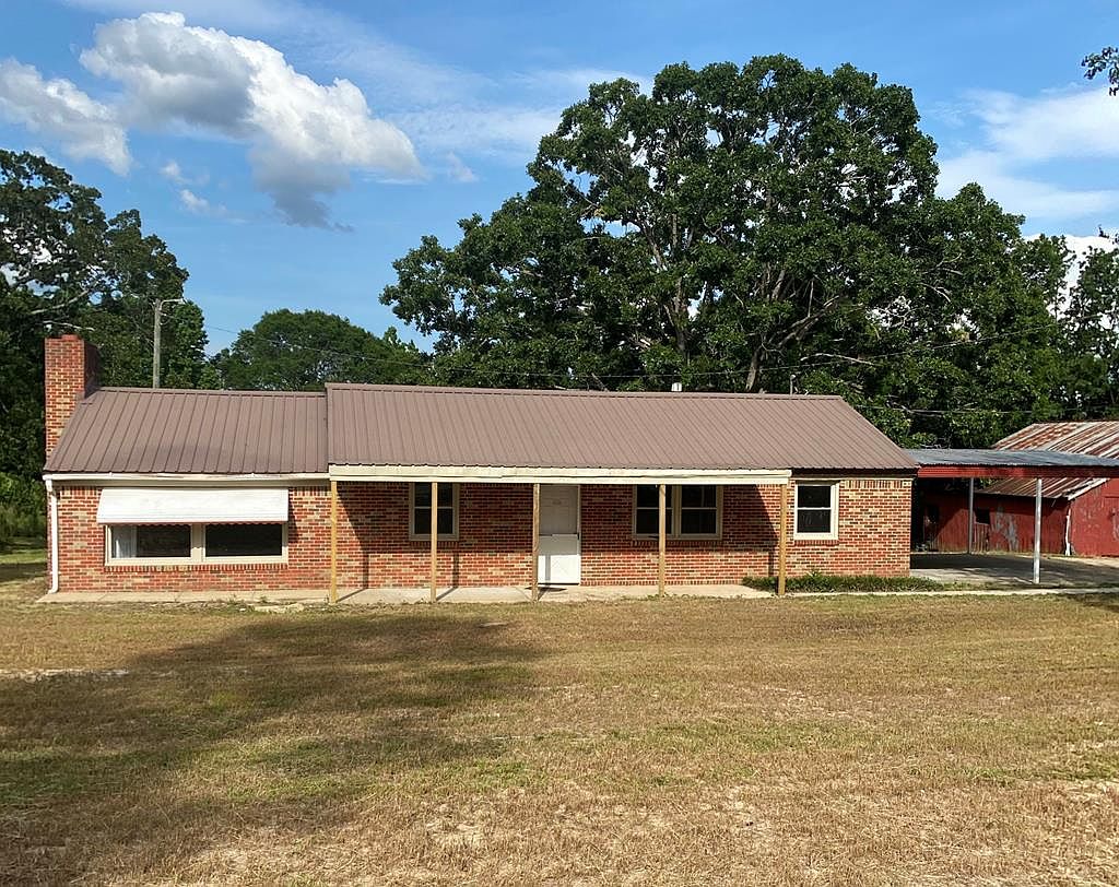 2737 Gardner Rd, Grady, AL 36036 | Zillow