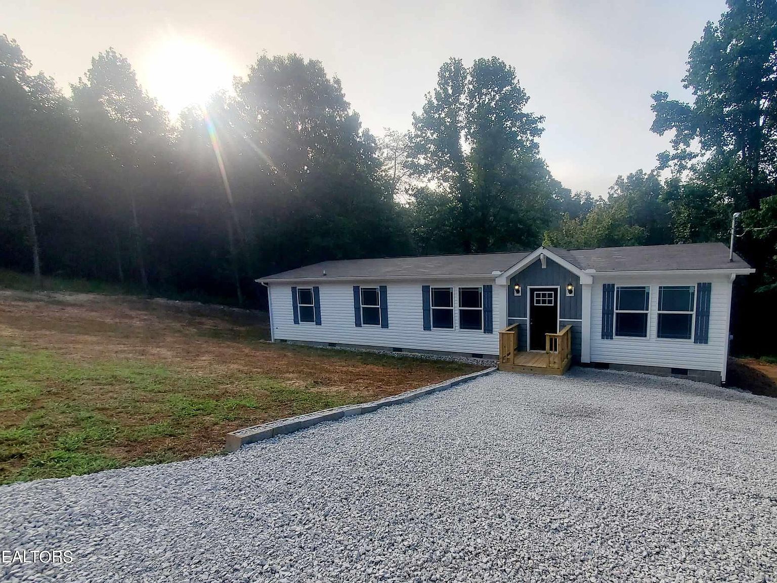 135 Melvin Dr, Harriman, TN 37748 | Zillow