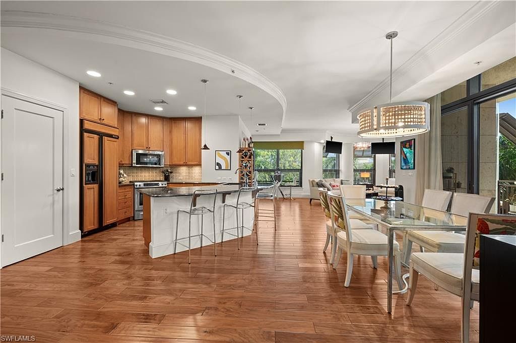 9123 Strada Pl UNIT 7316, Naples, FL 34108 | MLS #224030687 | Zillow