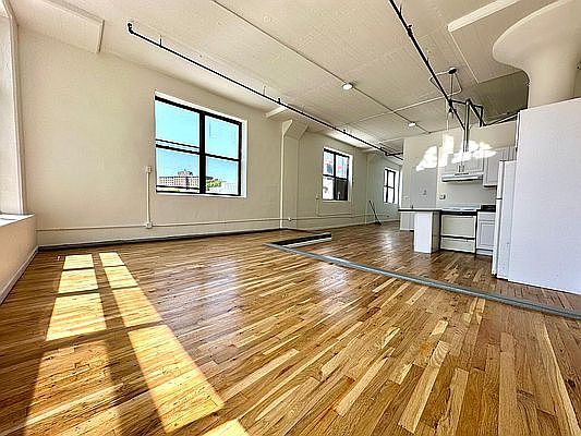 210 Cook St Brooklyn NY | Zillow