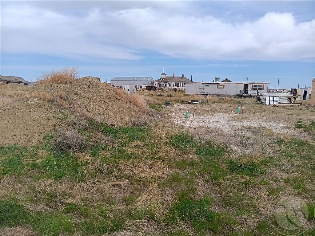 4th St, Ingomar, MT 59039 | MLS #352431 | Zillow