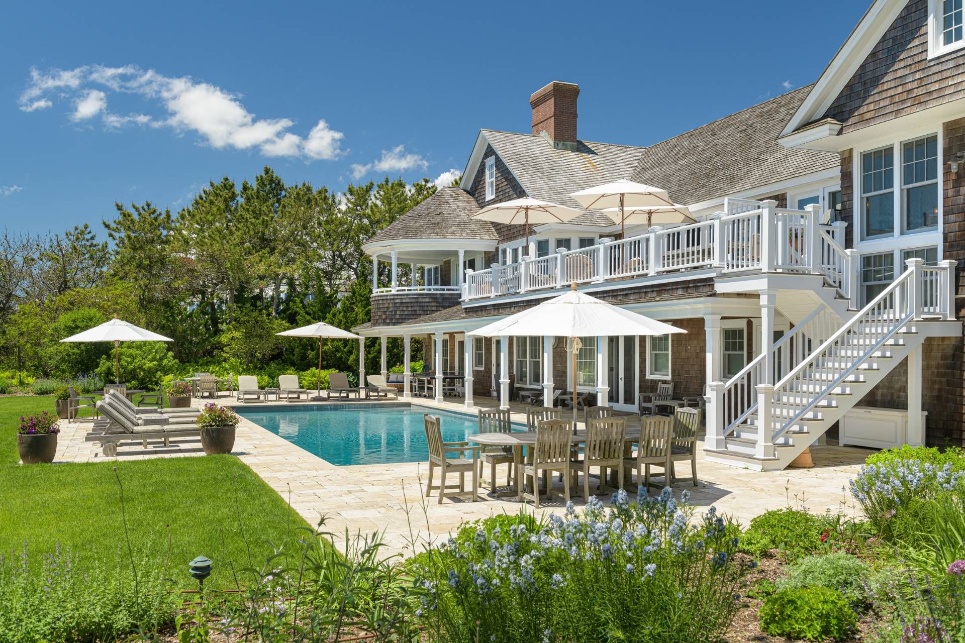 1730 Meadow Ln, Southampton, NY 11968 | Out East