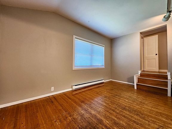 8 Brighton St APT 2, Rochester, NY 14607 | Zillow