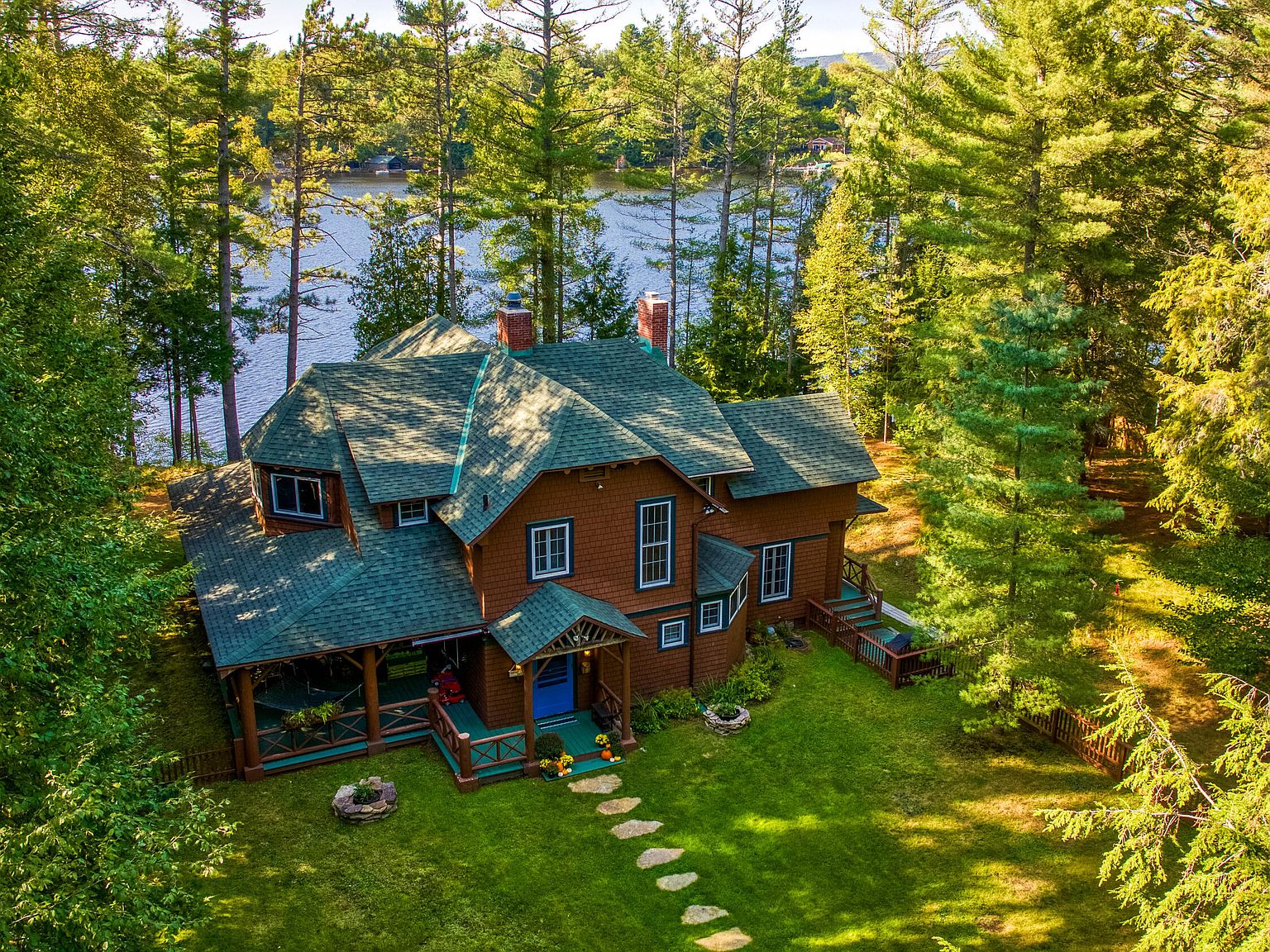 83 Saranac Inn Ln, Saranac Lake, NY 12983 | Zillow