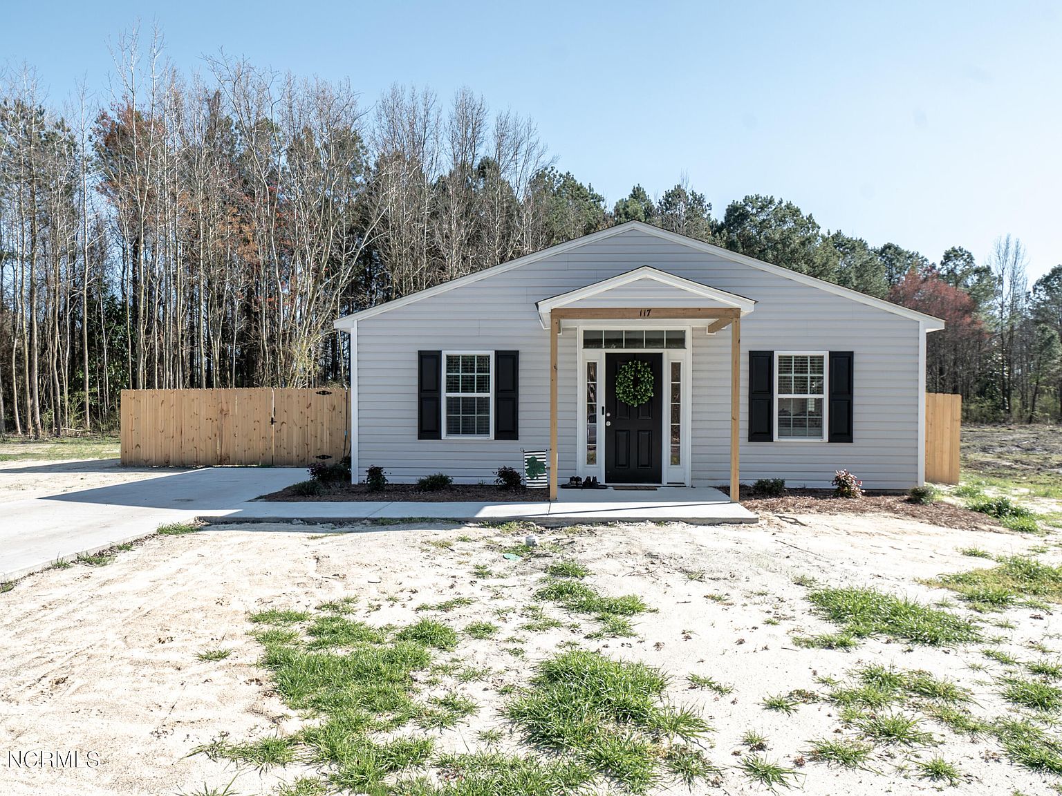 117 Victoria Street, Warsaw, NC 28398 | Zillow