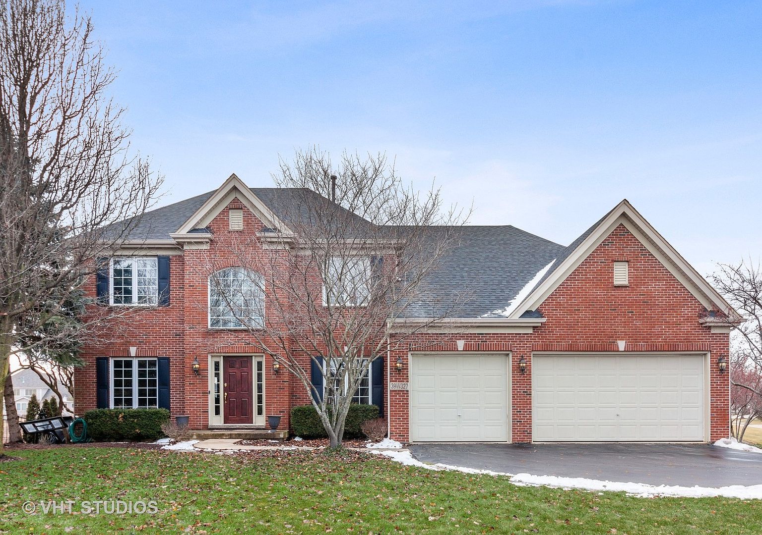 39W327 Sheldon Ln, Geneva, IL 60134 | Zillow