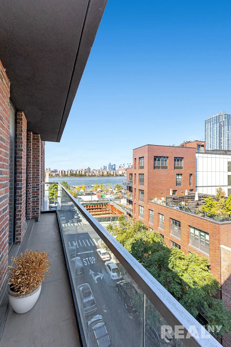 50 N 1st St Apt 5E, Brooklyn, NY 11249 | HotPads