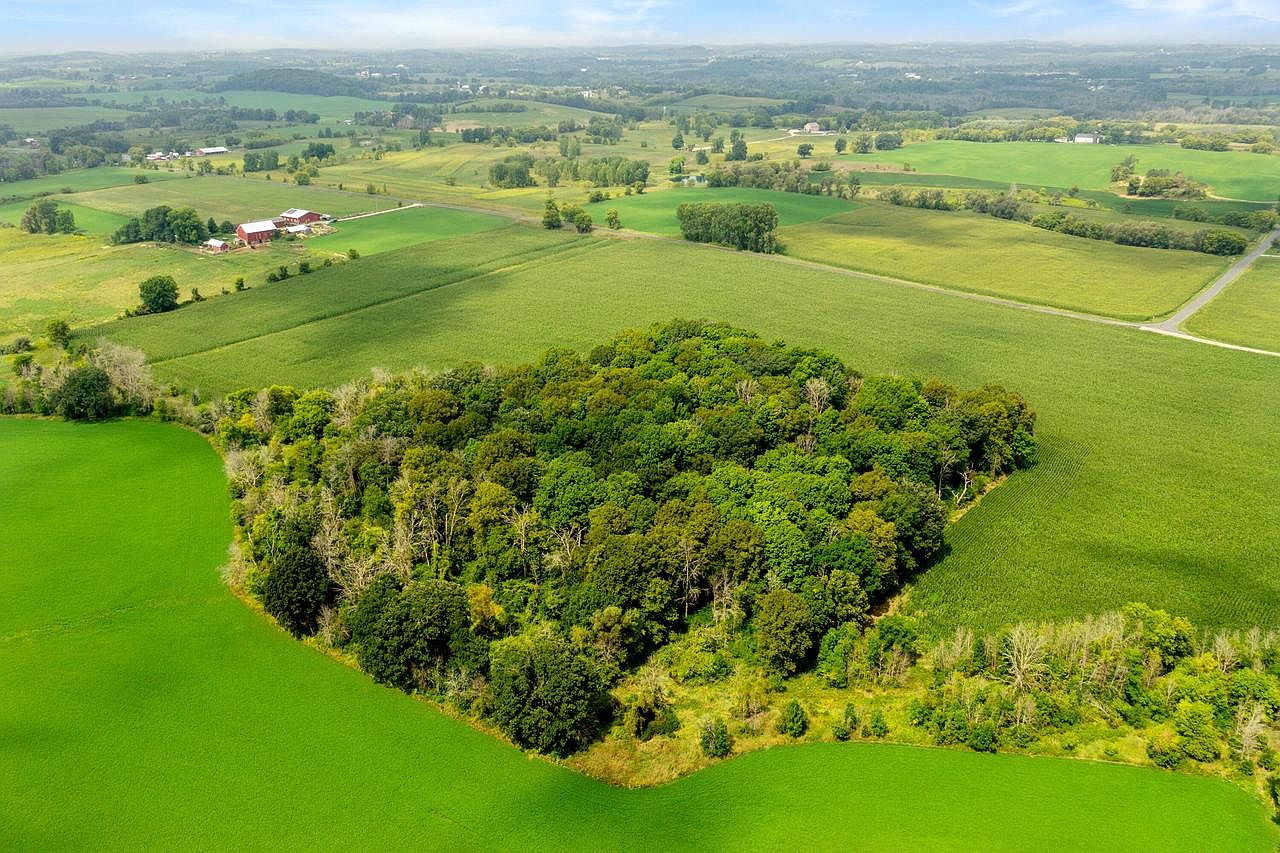 Lt1 BADGER DRIVE, Kewaskum, WI 53040 | MLS #1847107 | Zillow