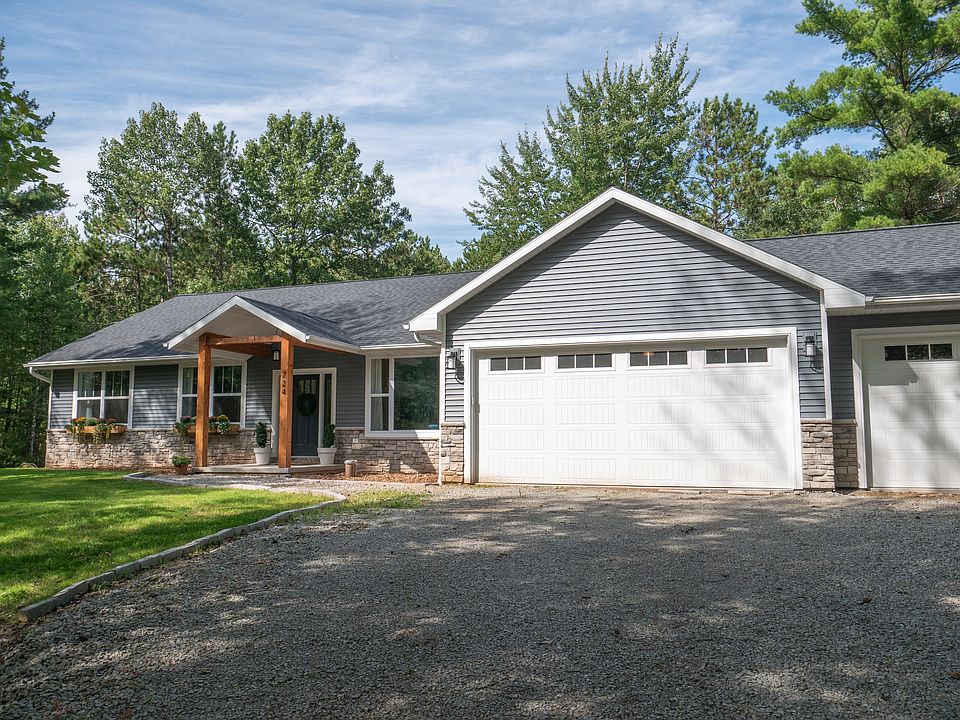 724 Maple Leaf Trl, Sobieski, WI 54171 | Zillow