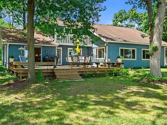 W2874 S Tuttle Lake Rd, Neshkoro, WI 54960 | MLS #50293610 | Zillow