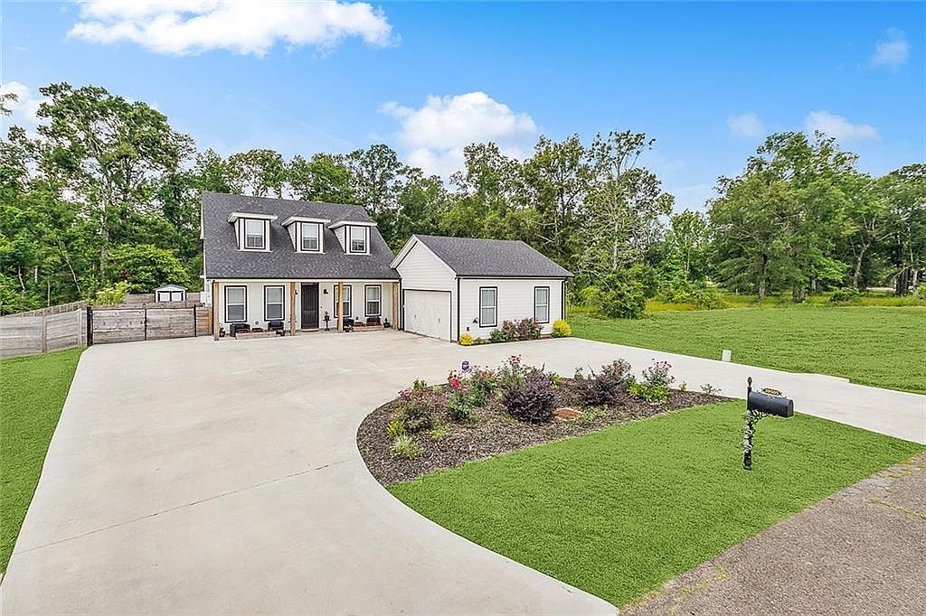 39505 Rue De Fleur, Ponchatoula, LA 70454 | Zillow