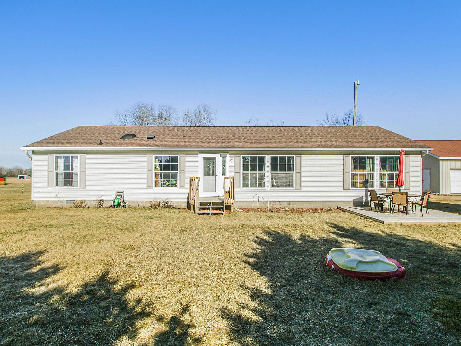 2093 N Marble Rd, Pierson, MI 49339 | Zillow