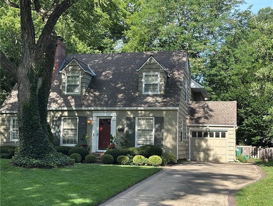 5646 Norwood St, Mission, KS 66205 | MLS #2629418 | Zillow