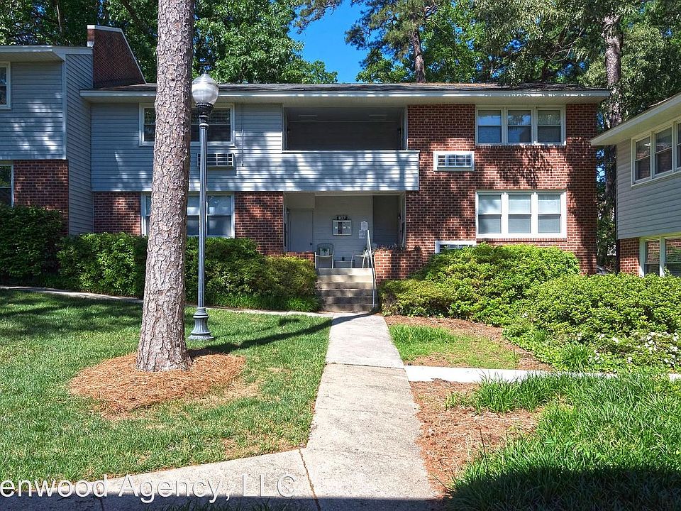 827 Daniels St Raleigh, NC, 27605 - Apartments for Rent | Zillow