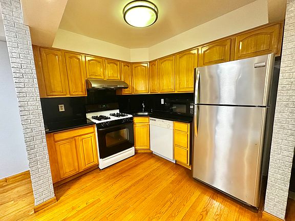 4323 215th Pl FLOOR 1, Bayside, NY 11361 | Zillow