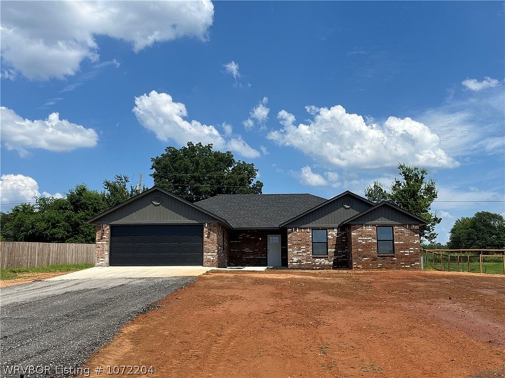 161 Hall Ln, Pocola, OK 74902 | Zillow