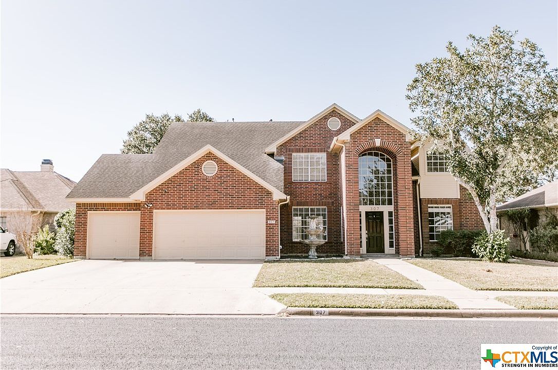 307 Charleston Dr, Victoria, TX 77904 | Zillow