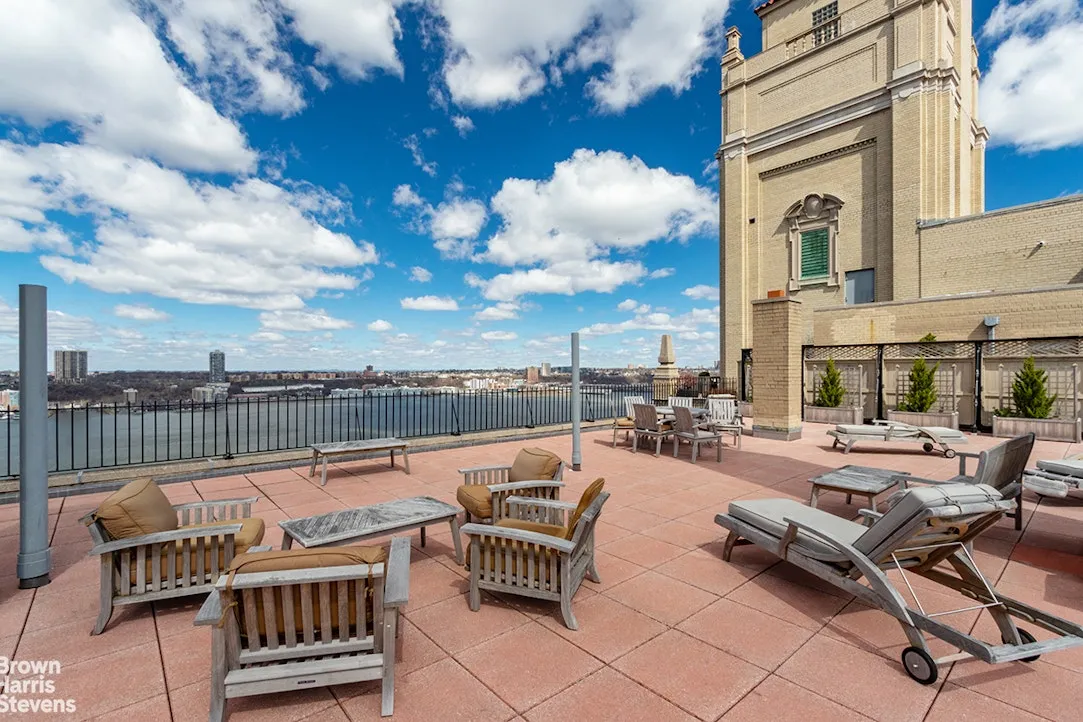 140 Riverside Drive #18O in Upper West Side, Manhattan | StreetEasy