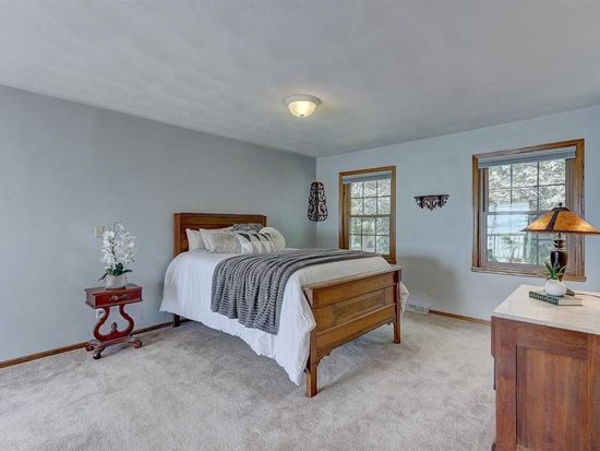 W9561 Lake Dr, Edgerton, WI 53534 | Zillow