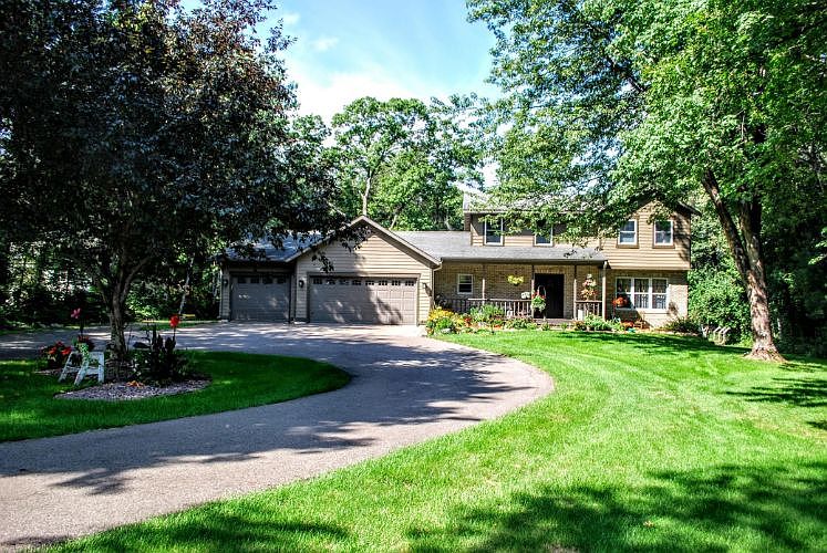 13001 Parkwood Dr, Baxter, MN 56425 | MLS #6392508 | Zillow