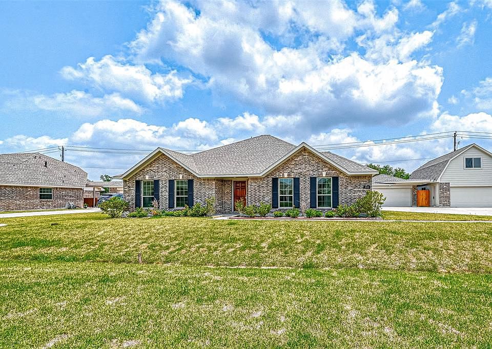 3311 Pedregal Rd, Dickinson, TX 77539 | Zillow