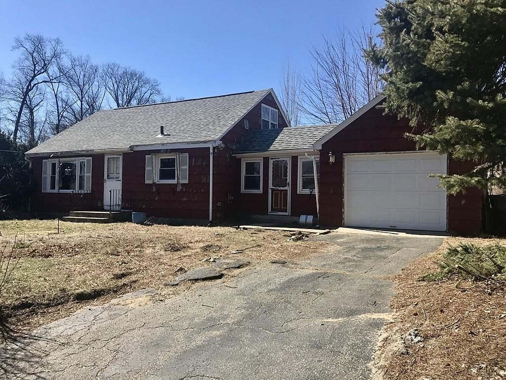 128 Fiberloid St, Springfield, MA 01151 | Zillow